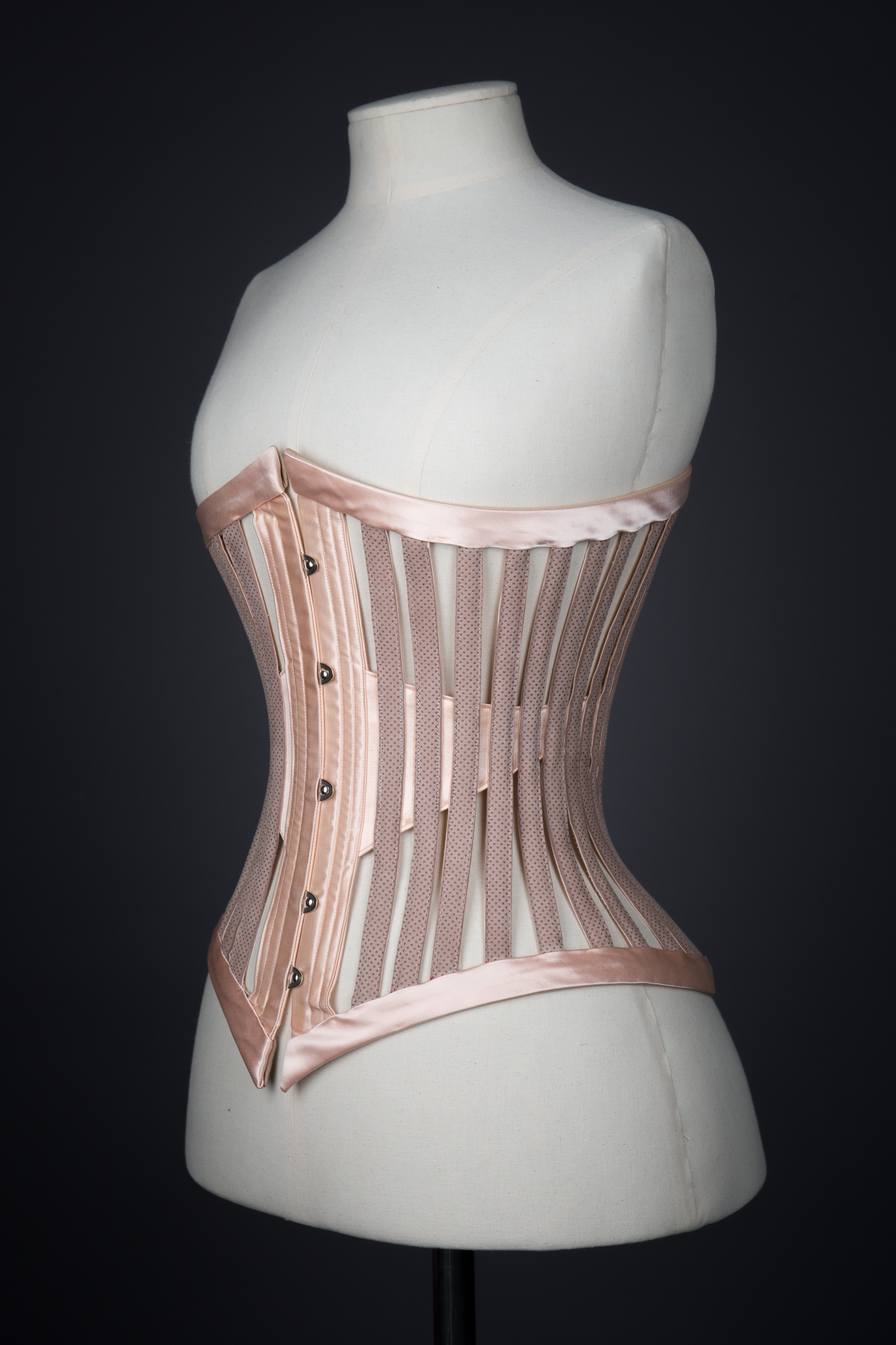 Designer Spotlight: Corsets by Caroline